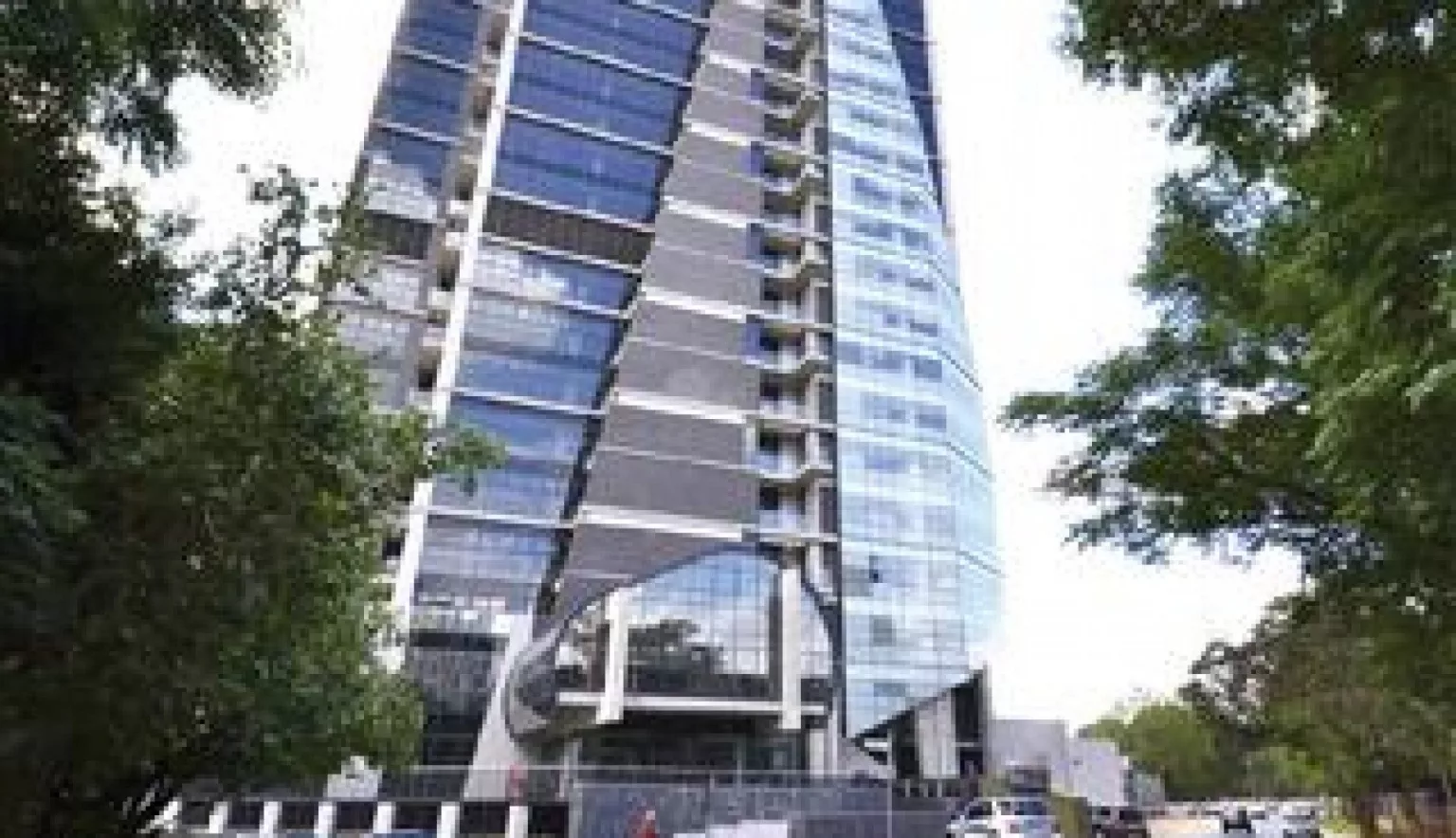 SA Corporate Real Estate Fund : The Turnaround Specialist